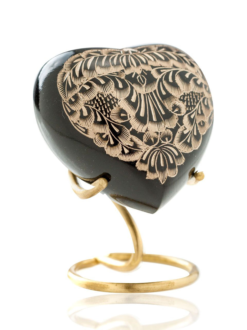 Les Urnes Funéraires Joyal & Allard Funeral Urns